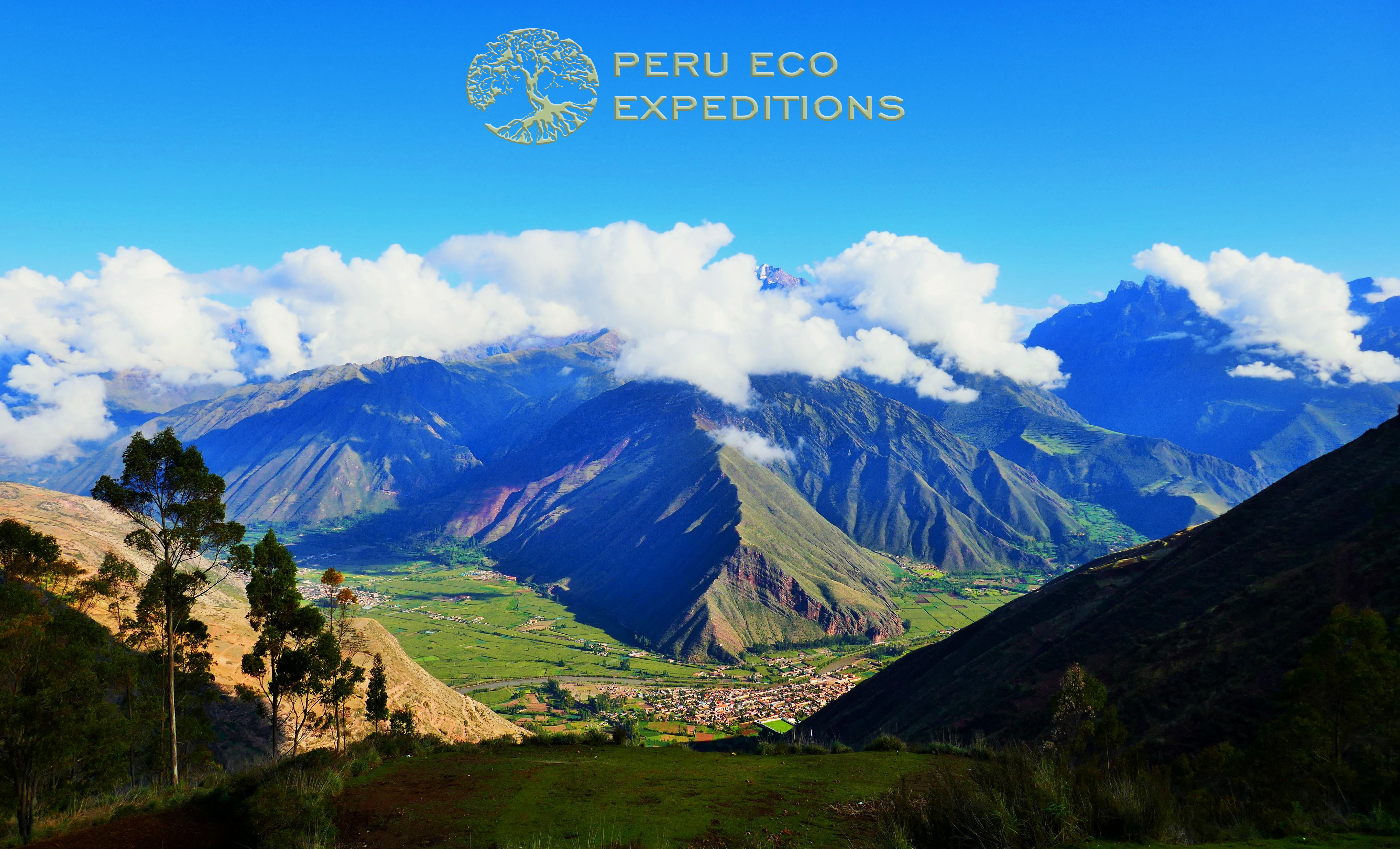 Raqchi Lookout – Peru Eco Expeditions